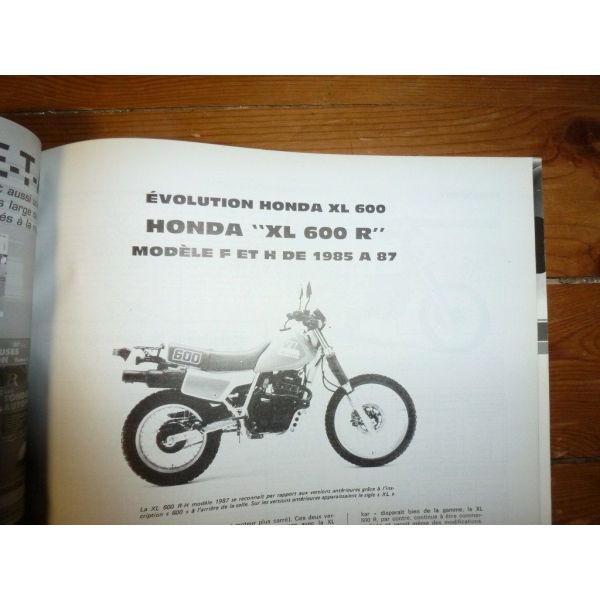 HONDA XLR600 - XL600 L Paris-Dakar de 1983 et 1984